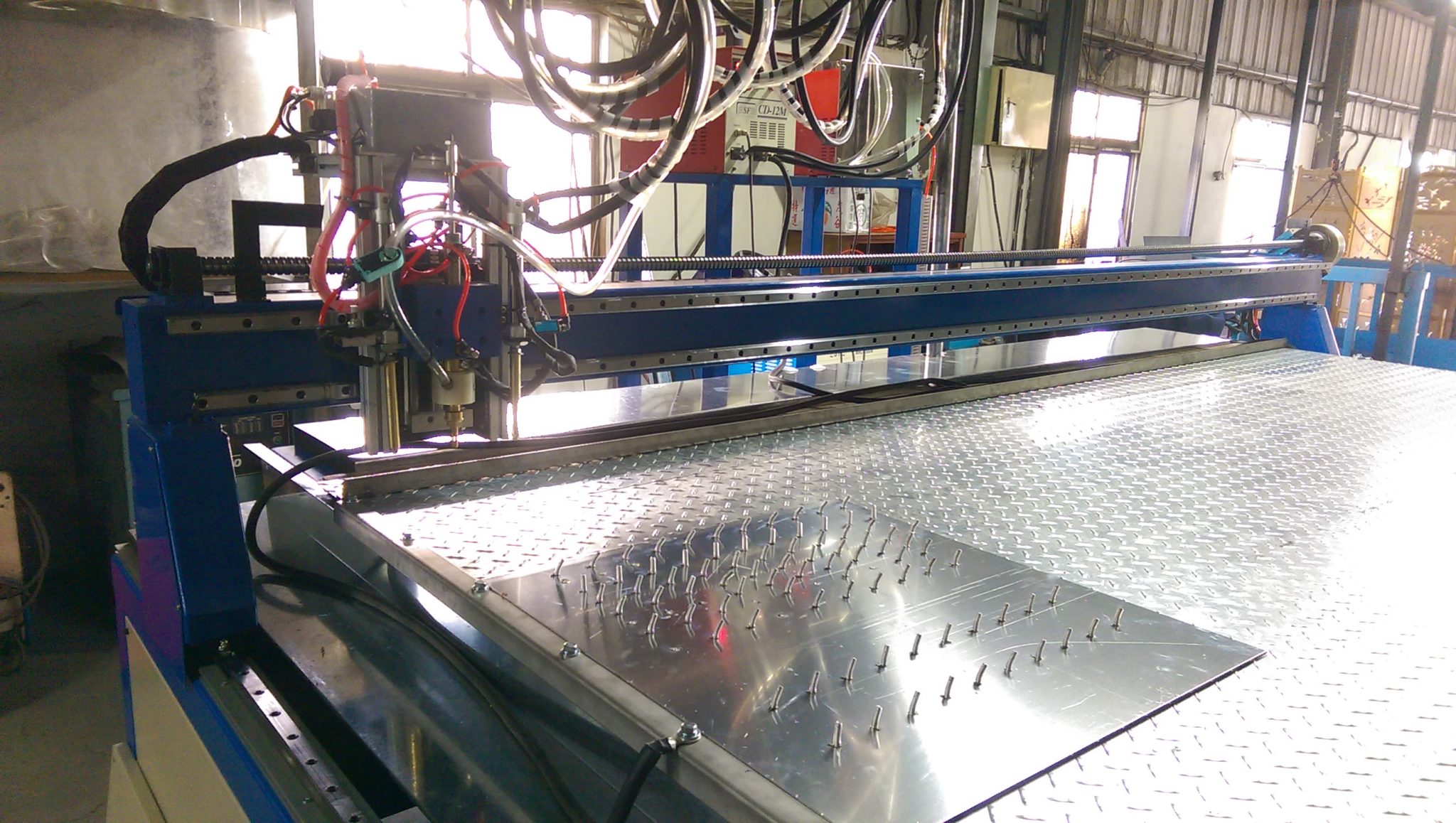 Automatic CNC Stud Welder(Good for Aluminum) - 士發企業有限公司